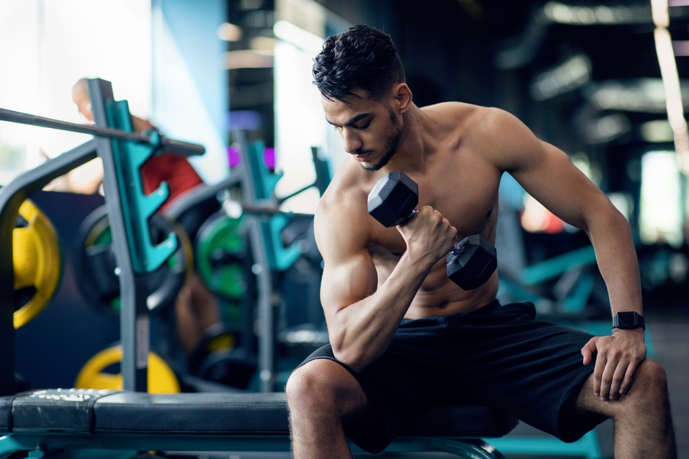 Curl haltère : comment bien pratiquer cet exercice